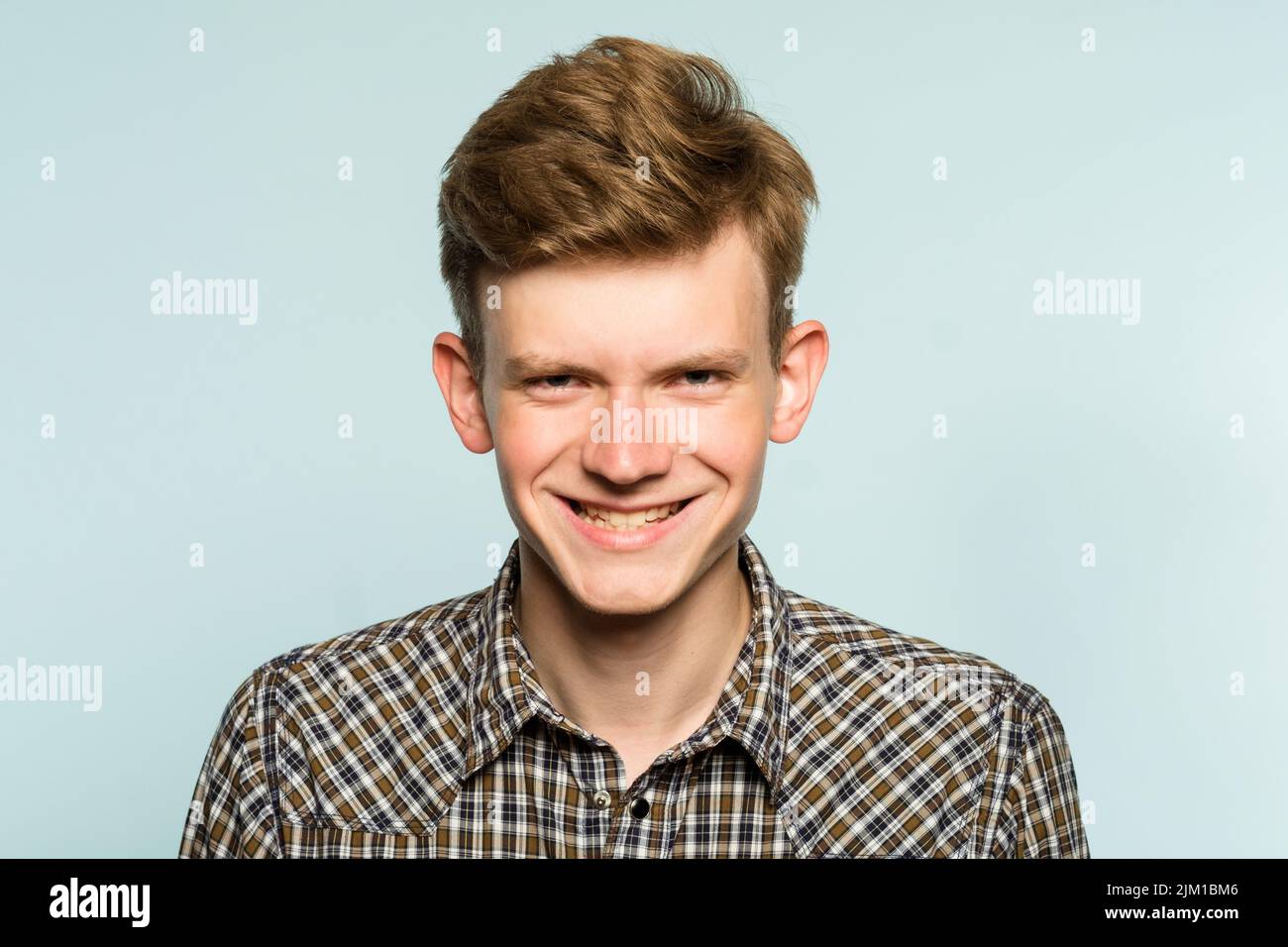 murderous psycho smile crazy killer lunatic man Stock Photo - Alamy murderous psycho smile crazy killer lunatic man Stock Photo - Alamy
