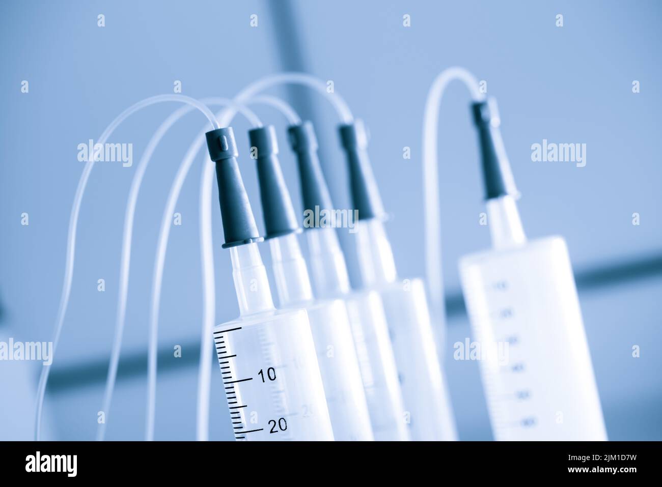 micro dispenser in microfluidics lab Stock Photo - Alamy