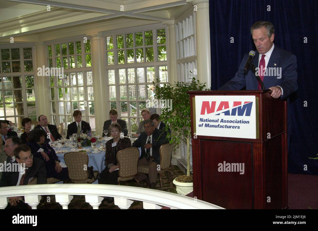 Office of the Secretary - SECRETARY DONALD EVANS WITH TRADE COMMITTEE ...