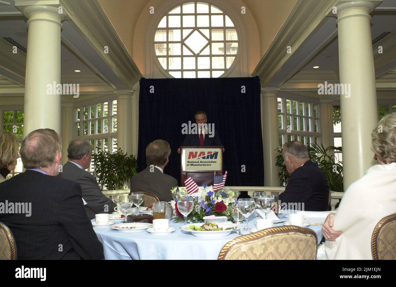 Office of the Secretary - SECRETARY DONALD EVANS WITH TRADE COMMITTEE ...