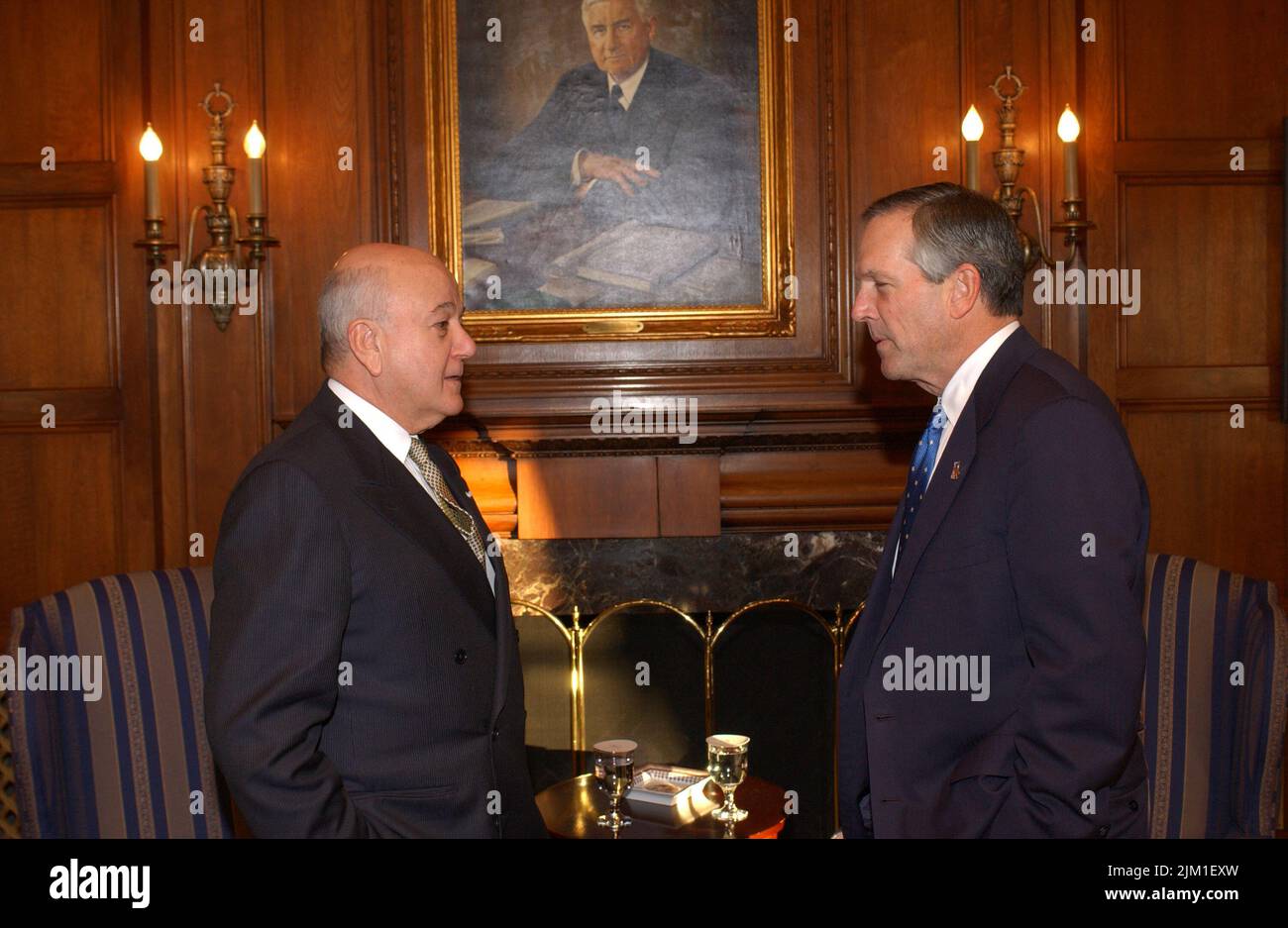 Office of the Secretary - SECRETARY DONALD EVANS WITH HEINZ MOELLER ...