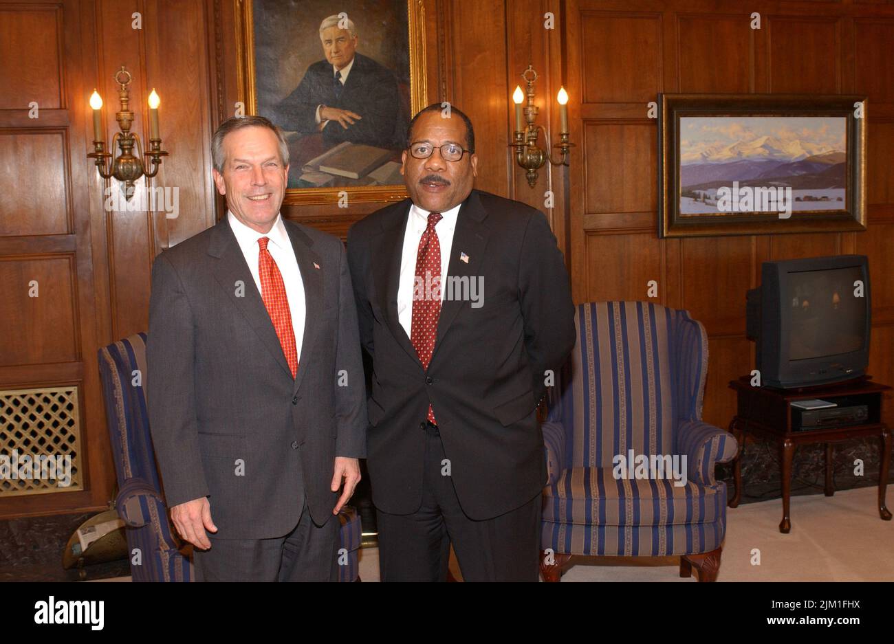 Office of the Secretary - SECRETARY DONALD EVANS WITH ALBERT HAWKINS ...