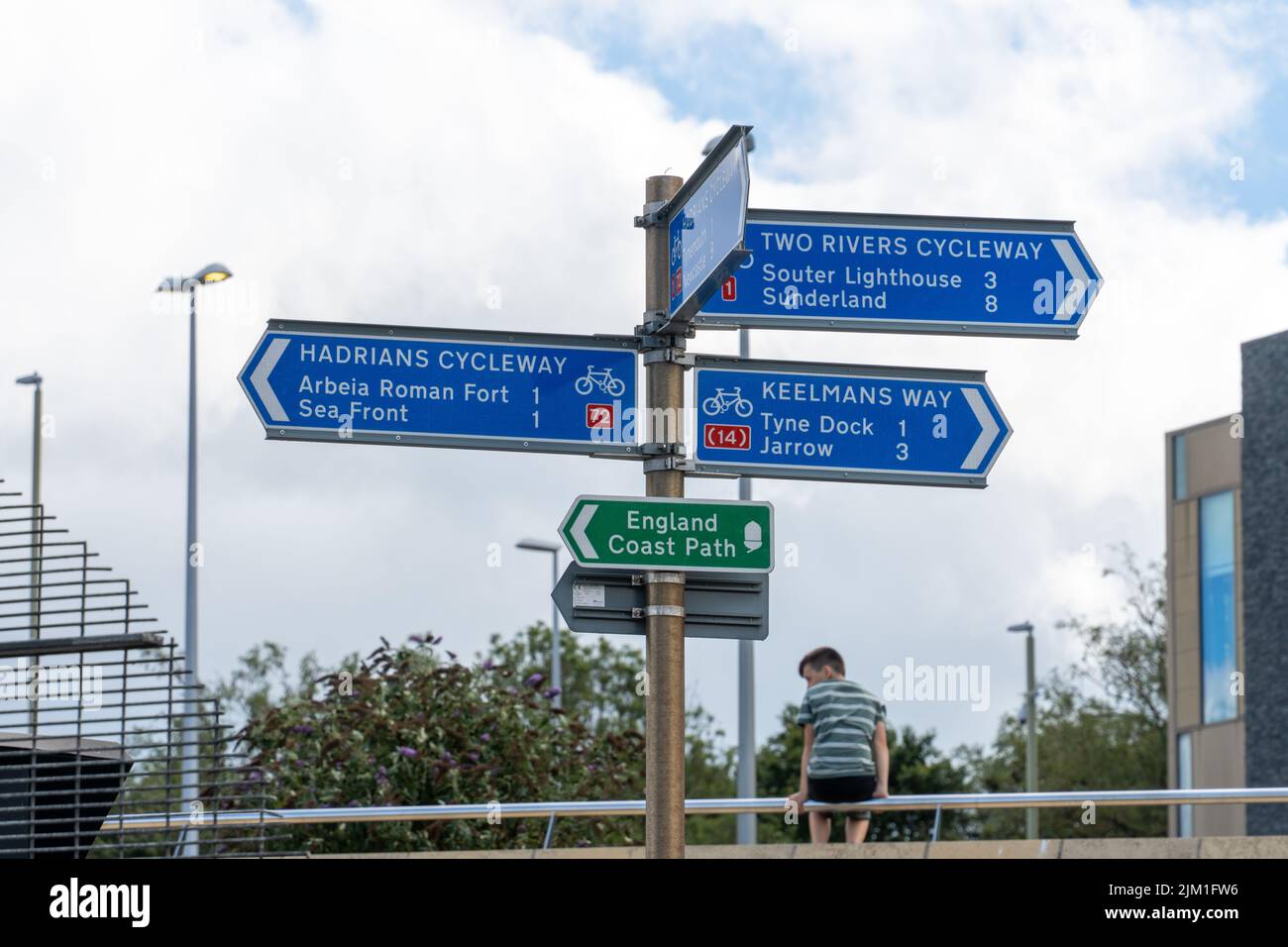 Hadrians cycleway route 72 hi-res stock photography and images - Alamy