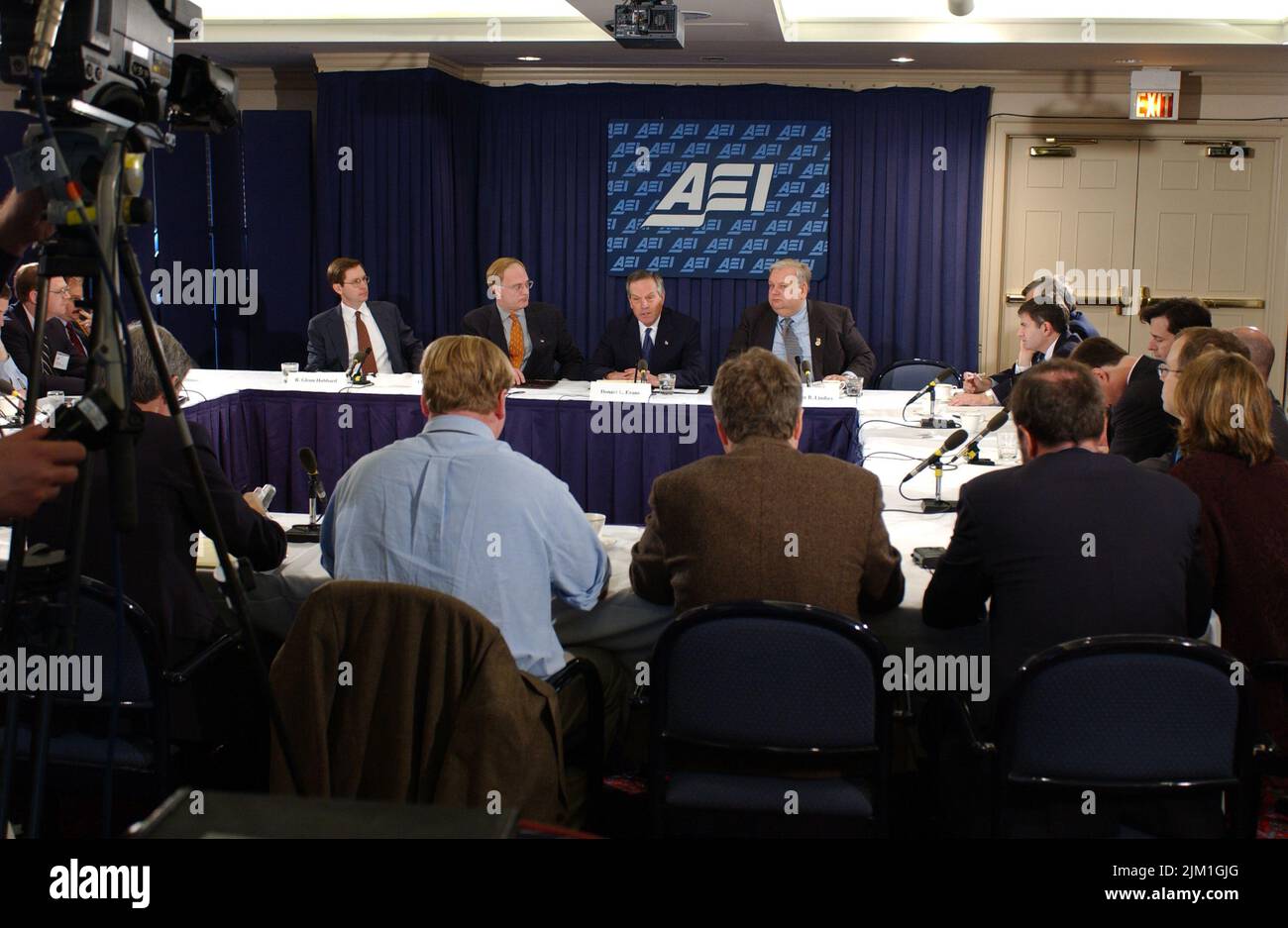 Office of the Secretary - AMERICAN ENTERPRISE INSTITUTE Stock Photo - Alamy