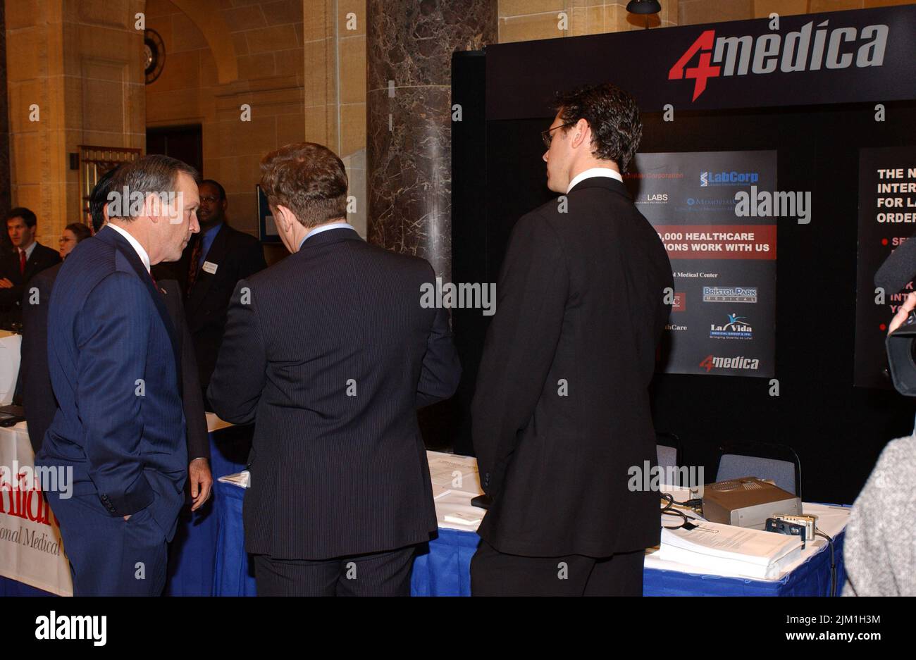 Office of the Secretary - SECRETARY DONALD EVANS ADDRESS ON BROADBAND ...