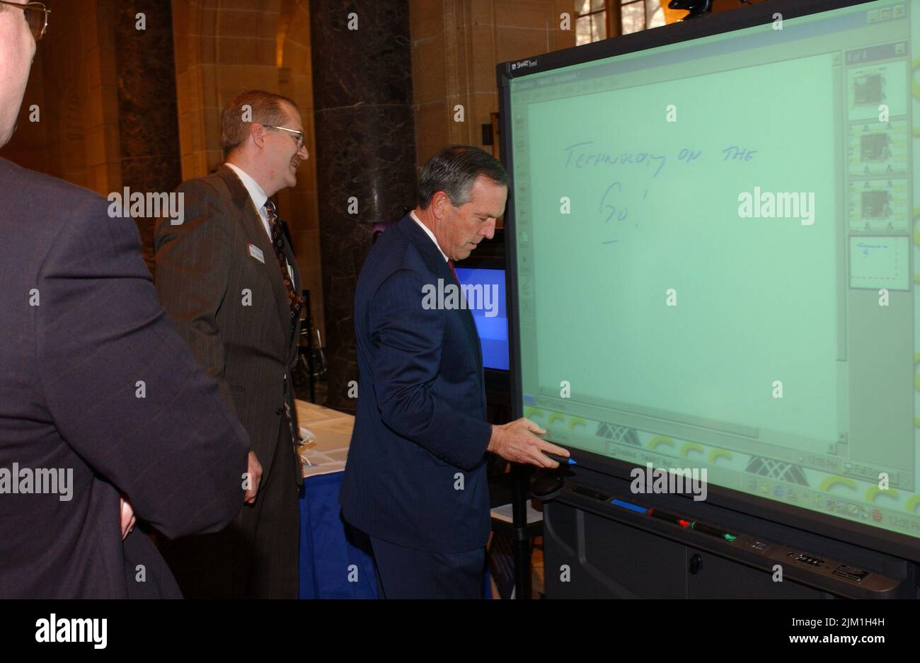 Office of the Secretary - SECRETARY DONALD EVANS ADDRESS ON BROADBAND ...