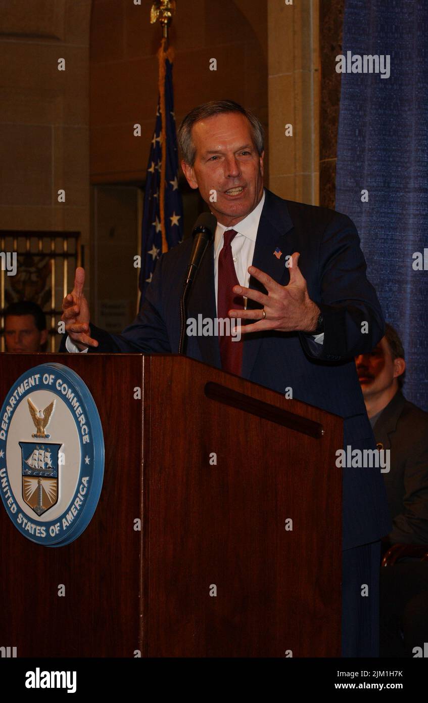 Office of the Secretary - SECRETARY DONALD EVANS ADDRESS ON BROADBAND ...