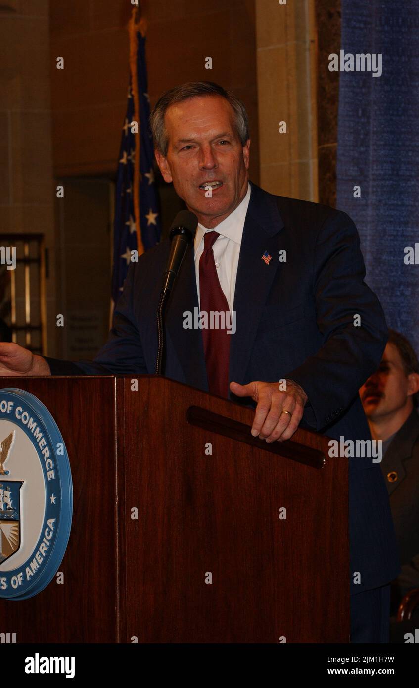 Office of the Secretary - SECRETARY DONALD EVANS ADDRESS ON BROADBAND ...