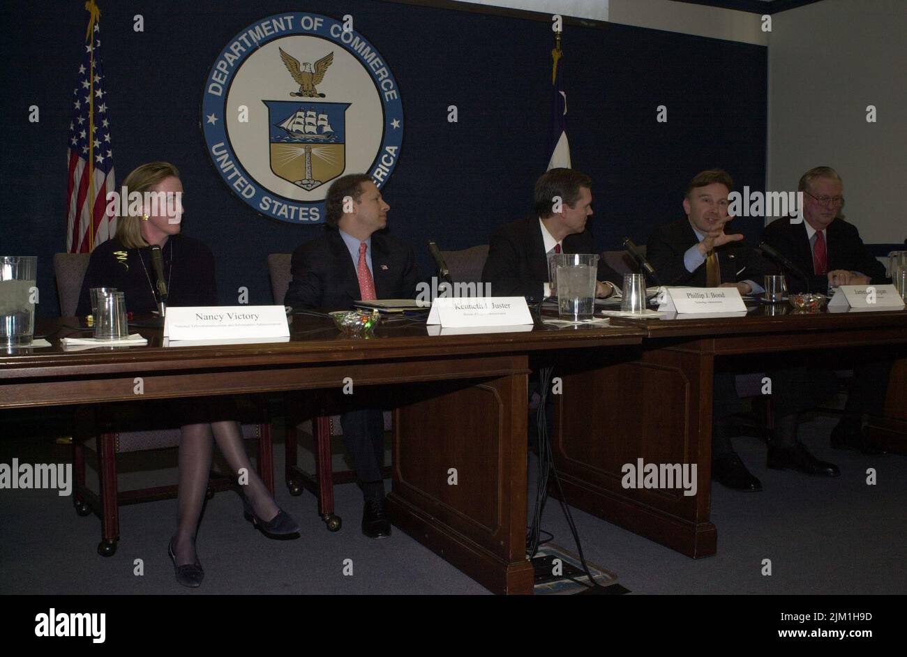 Office of the Secretary - TECH TEAM ROUNDTABLE (NTIA, PTO, NOAA, TA ...
