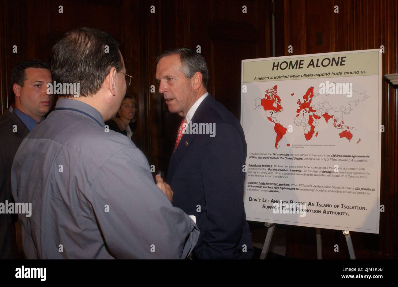 Office of the Secretary - TPA PRESS EVENT Stock Photo - Alamy