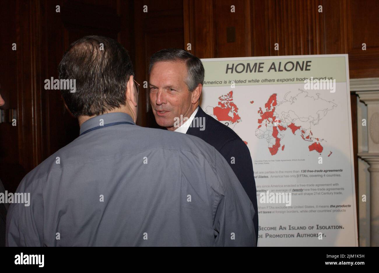 Office of the Secretary - TPA PRESS EVENT Stock Photo - Alamy