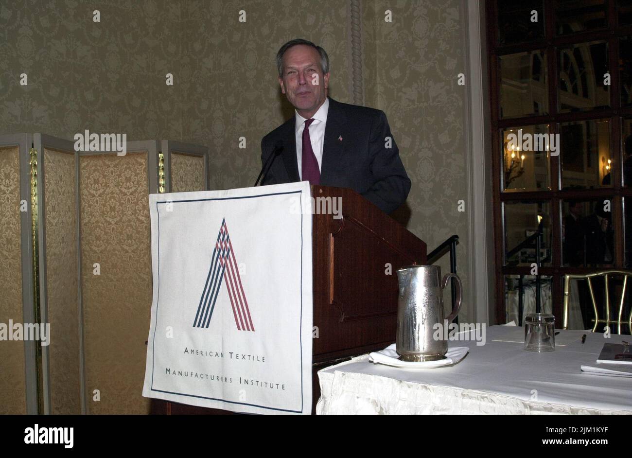 Office of the Secretary - SECRETARY DONALD EVANS PRESENTATION TO ...