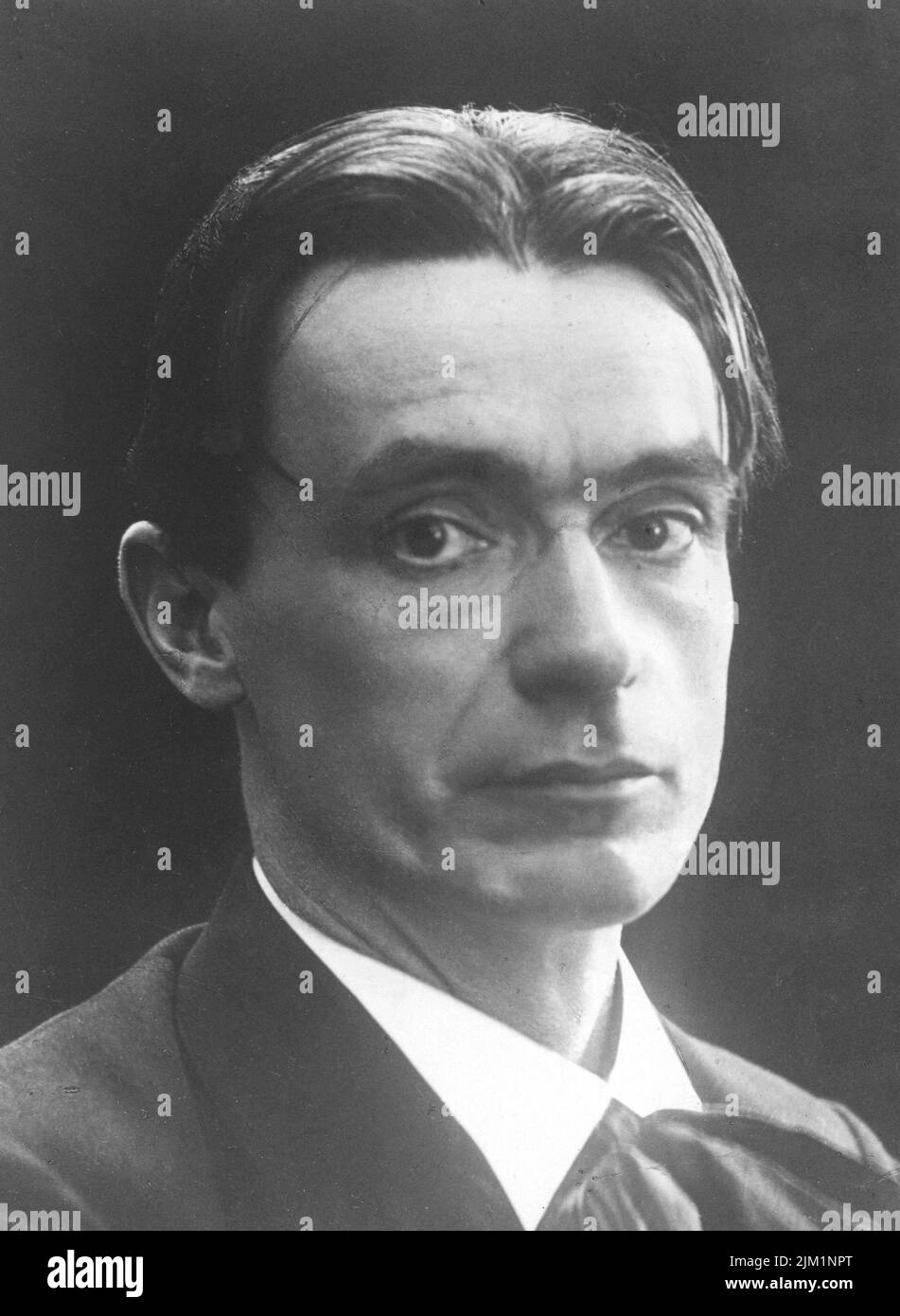 Portrait of the philosopher Rudolf Steiner (1861-1925). Museum: PRIVATE ...