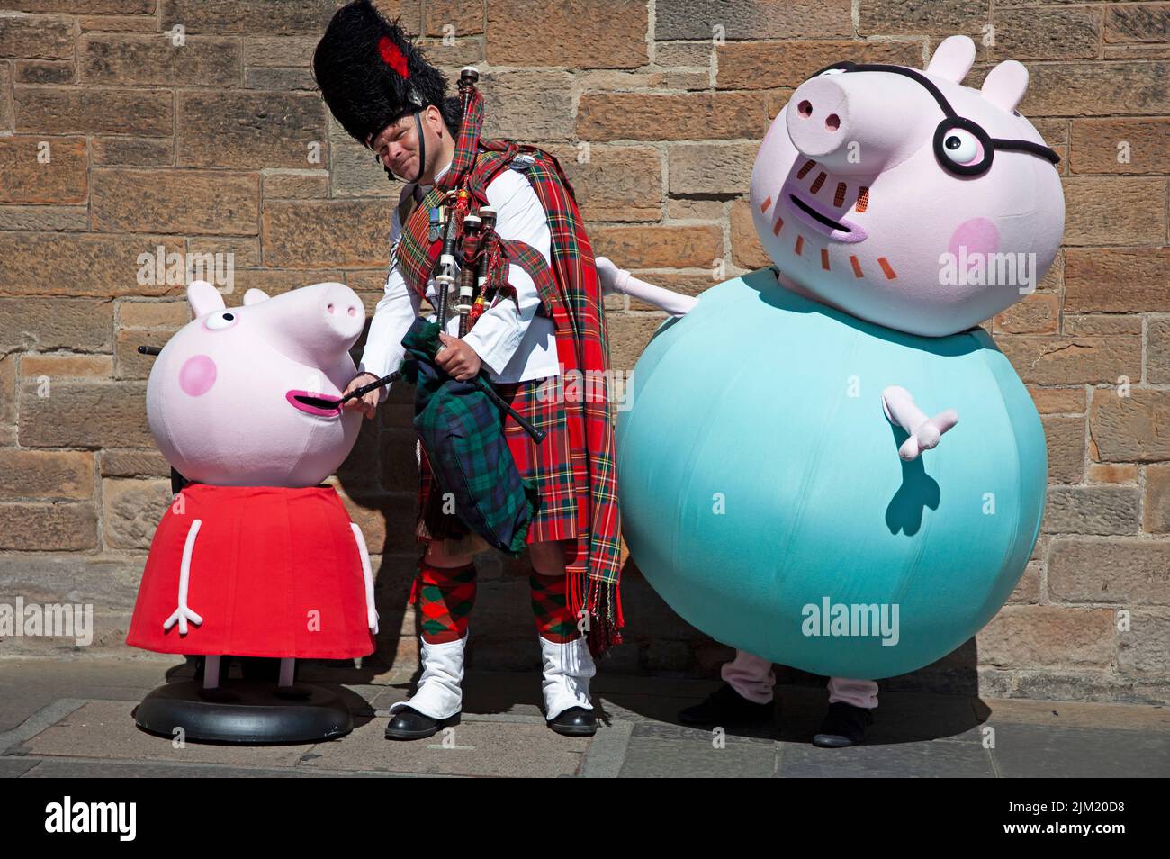 Edinburgh, Scotland, UK. 4th August 2022. EdFringe Photocall: Peppa ...