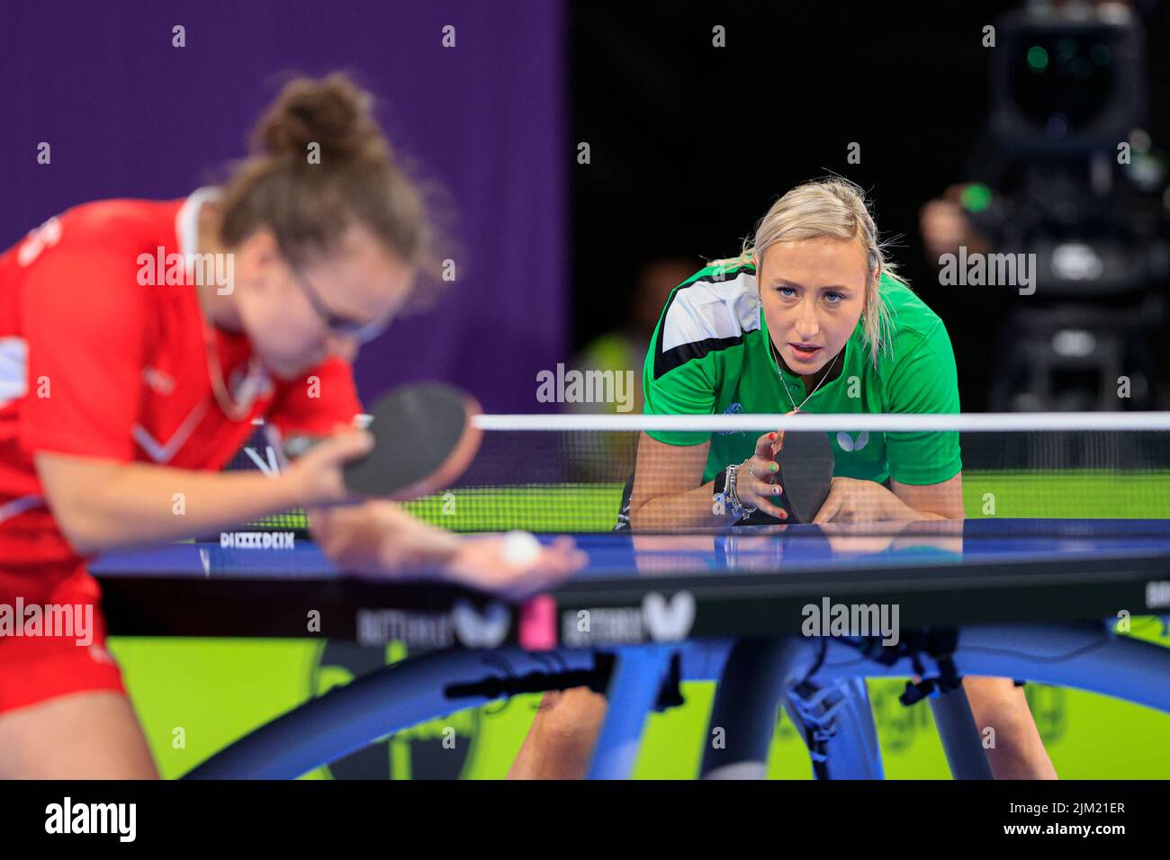 Birmingham, UK. 04th Aug, 2022. Charlotte Carey of Wales awaits a serve ...