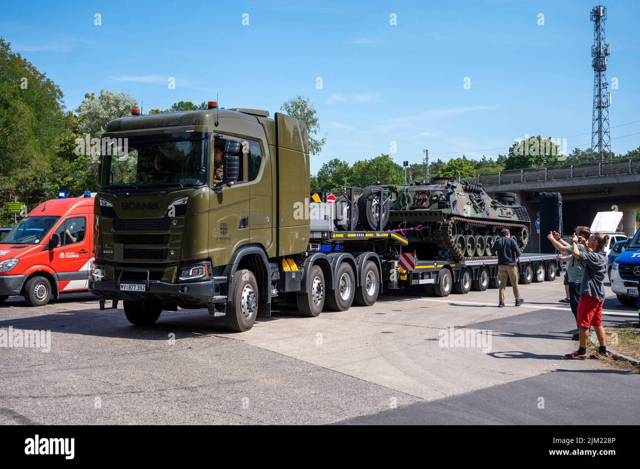 Berlin, Germany. 04th Aug, 2022. A Bundeswehr Dachs armored engineer ...