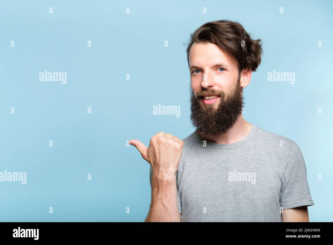 Programming expression hi-res stock photography and images - Alamy