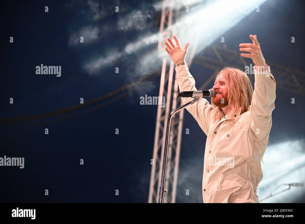 Sheffield, UK. 23rd July, 2022. Sam Ryder performs his Eurovision song ...