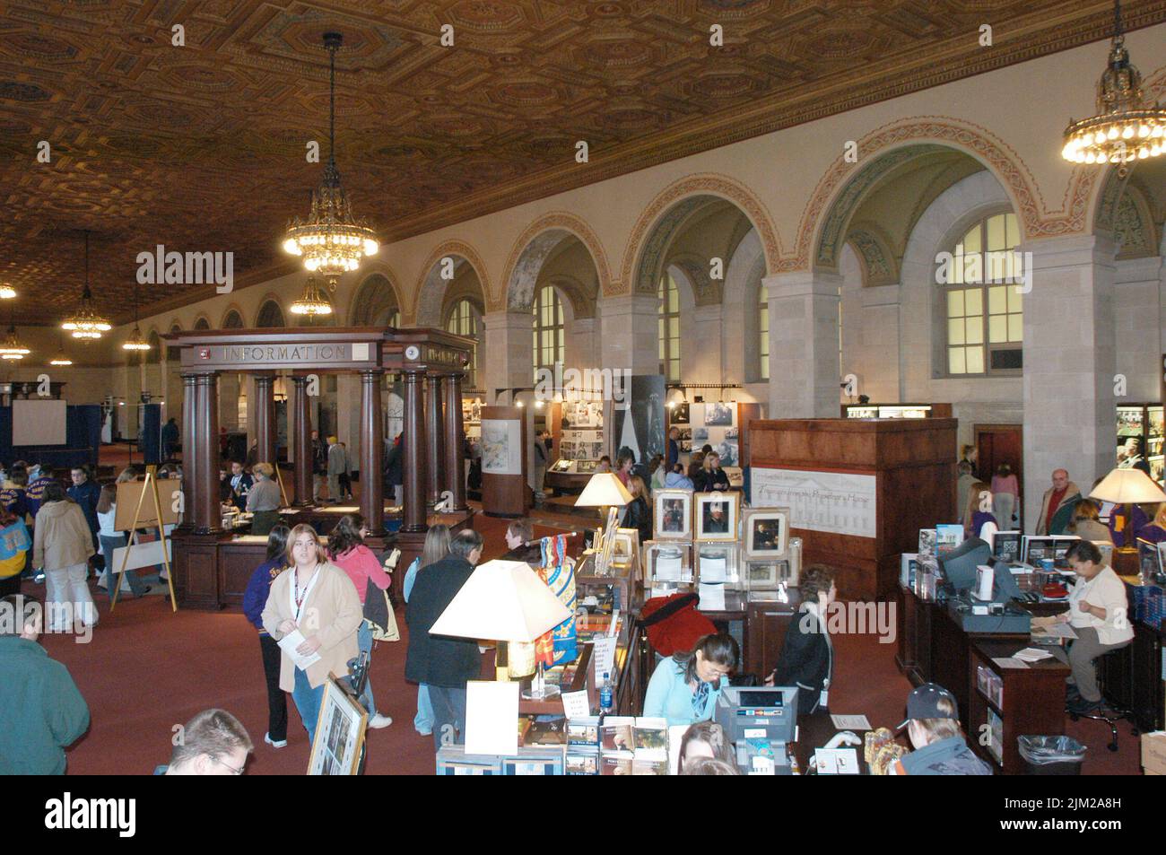 Office of Administration - White House Visitor's Center, Secretary's ...
