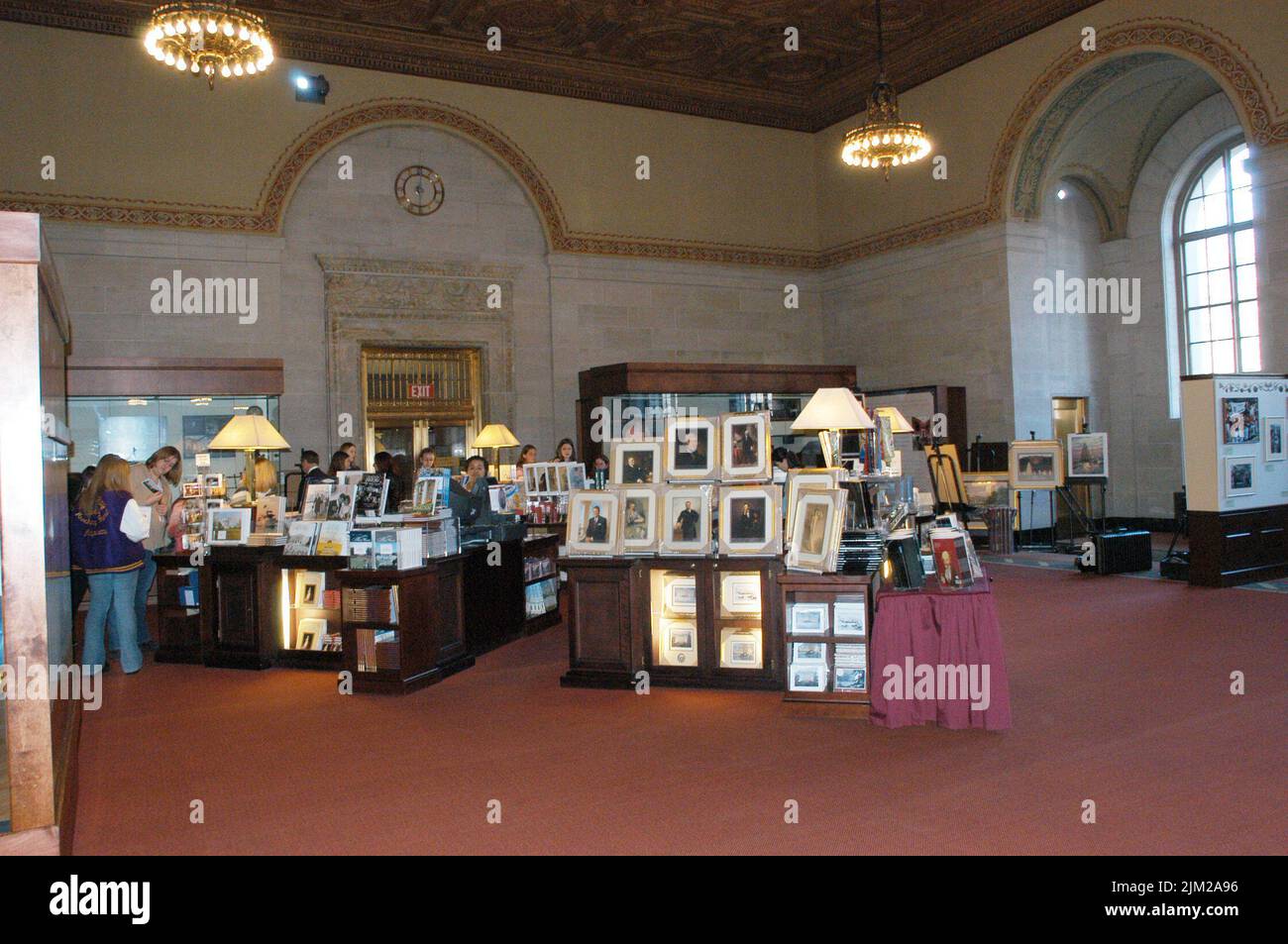 Office of Administration - White House Visitor's Center, Secretary's ...