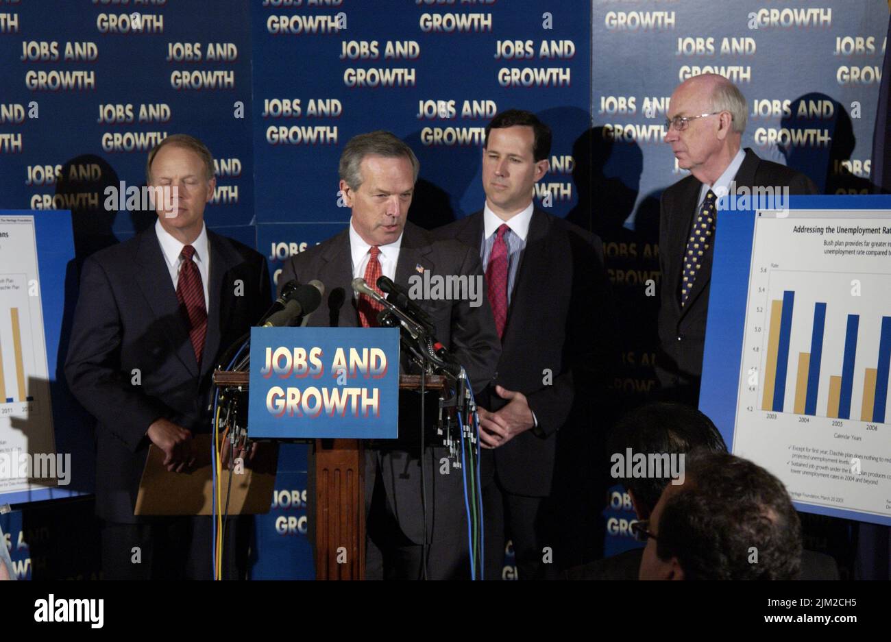 Office of the Secretary - SECRETARY DONALD EVANS WITH SECRETARY JOHN ...