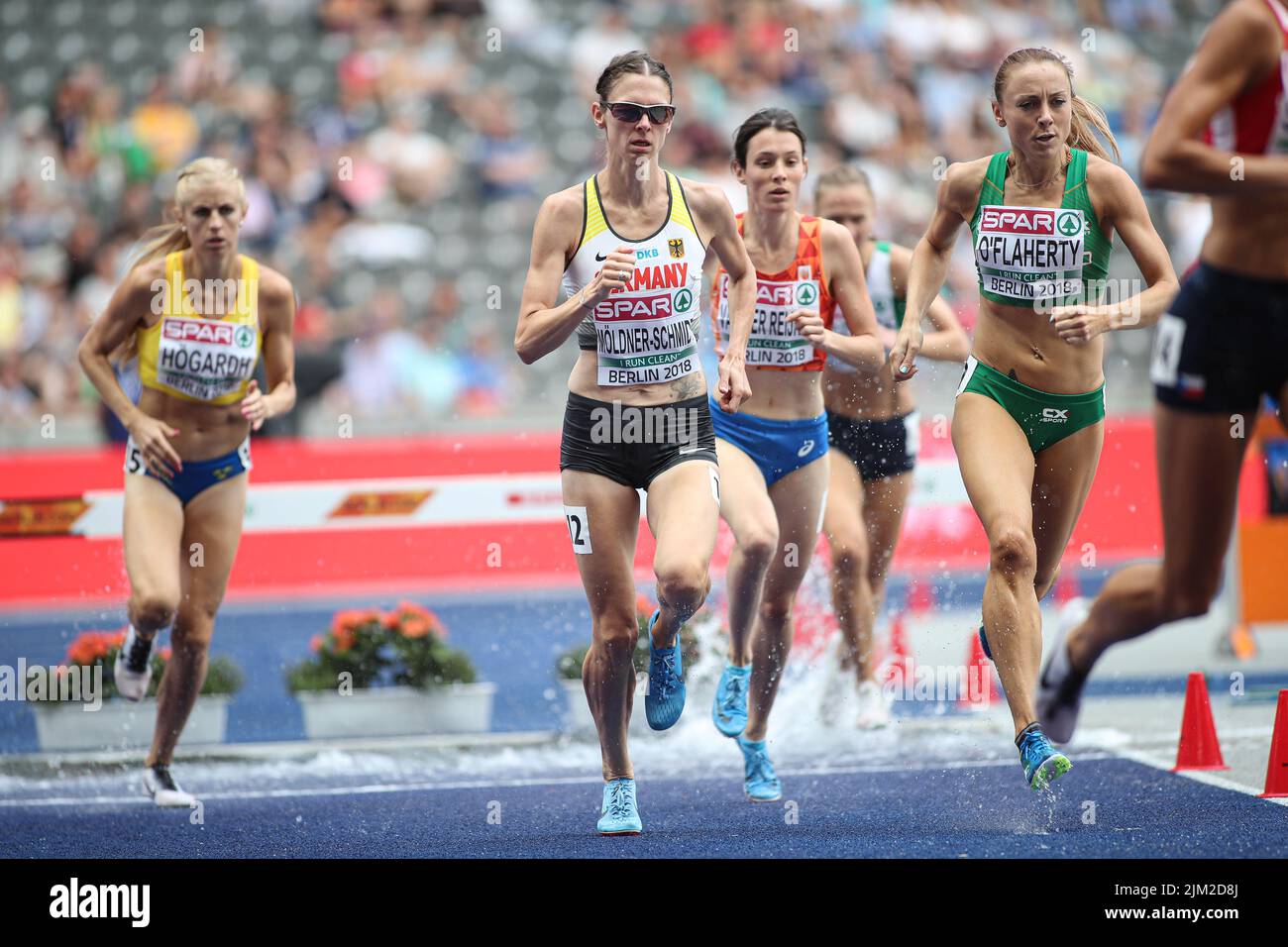 Antje Möldner-Schmidt running in the 3000m hurdles at the European ...