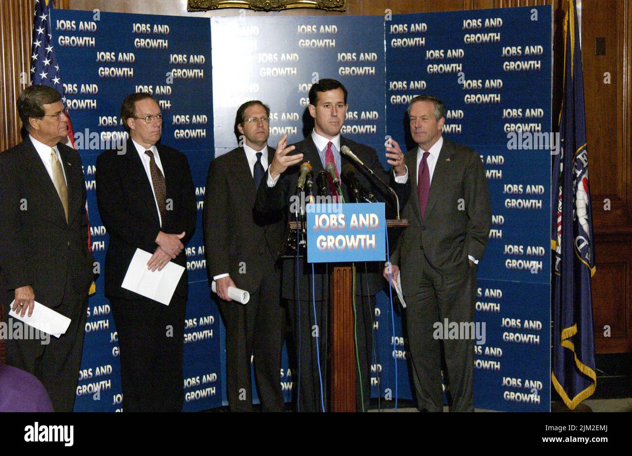 U s senate tax debate hi-res stock photography and images - Alamy