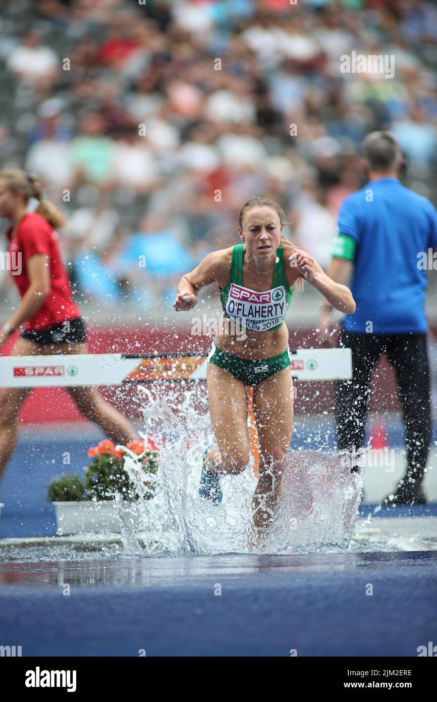 Kerry O´Flaherty running in the 3000m hurdles at the European Athletics ...