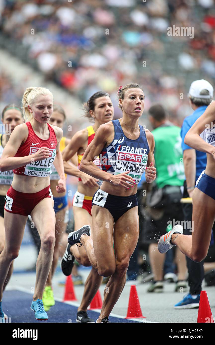 Ophelie Claude-Boxberger running in the 3000m hurdles at the European ...