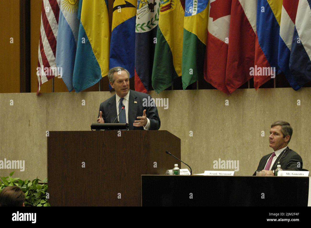 Office of the Secretary - SECRETARY DONALD EVANS WITH HISPANIC BUSINESS ...