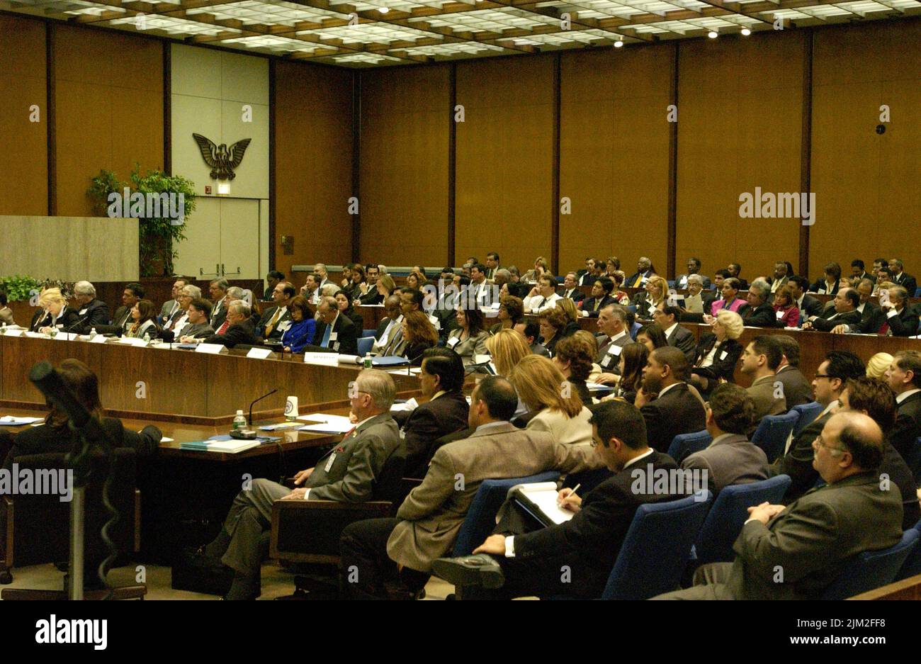 Office of the Secretary - SECRETARY DONALD EVANS WITH HISPANIC BUSINESS ...