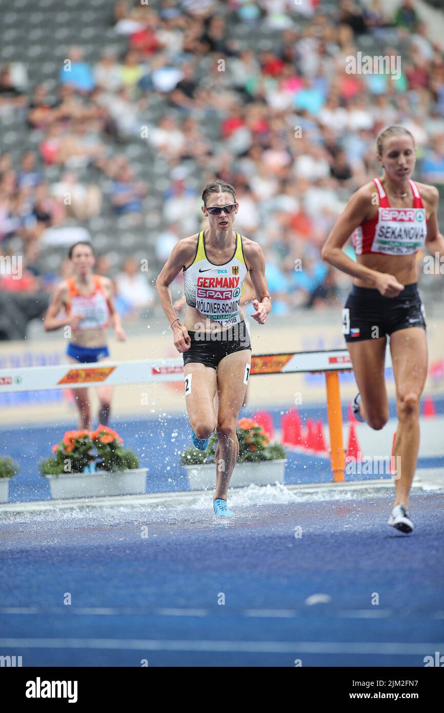 Antje Möldner-Schmidt running in the 3000m hurdles at the European ...