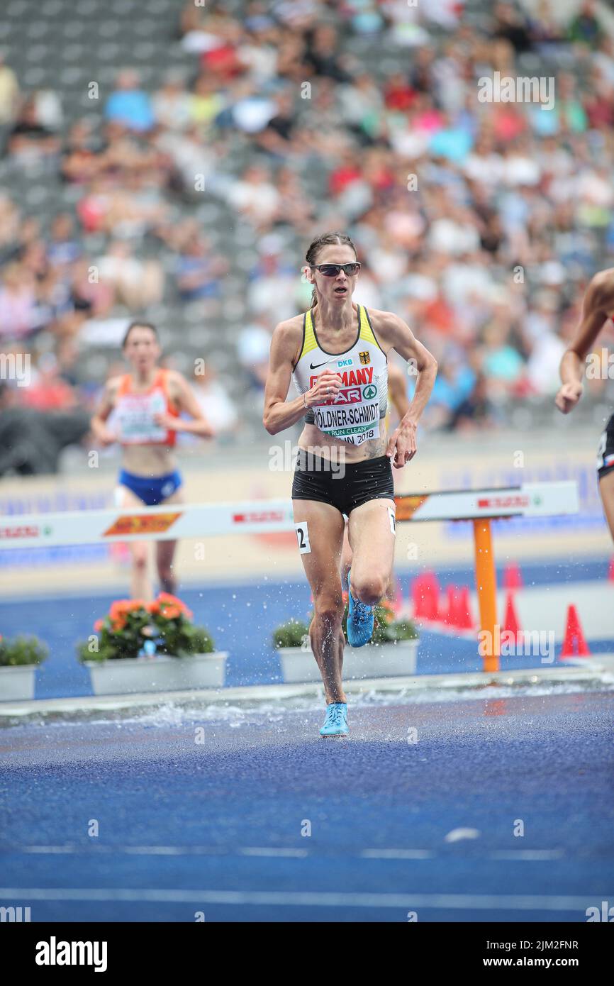 Antje Möldner-Schmidt running in the 3000m hurdles at the European Athletics Championships in ...