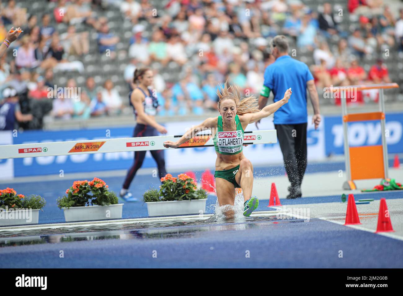 Kerry O´Flaherty running in the 3000m hurdles at the European Athletics ...
