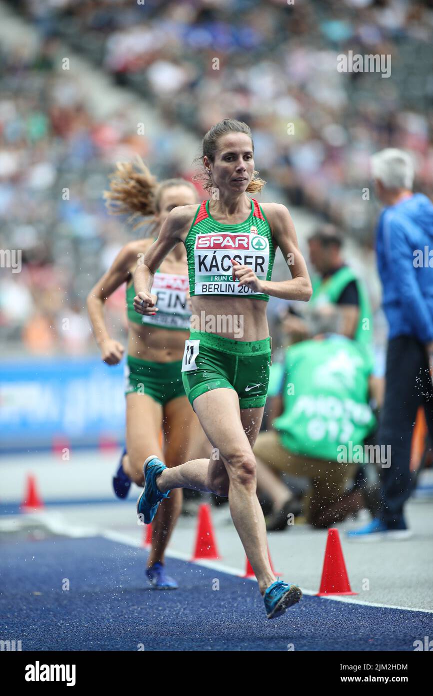 Michelle Finn running in the 3000m hurdles at the European Athletics ...