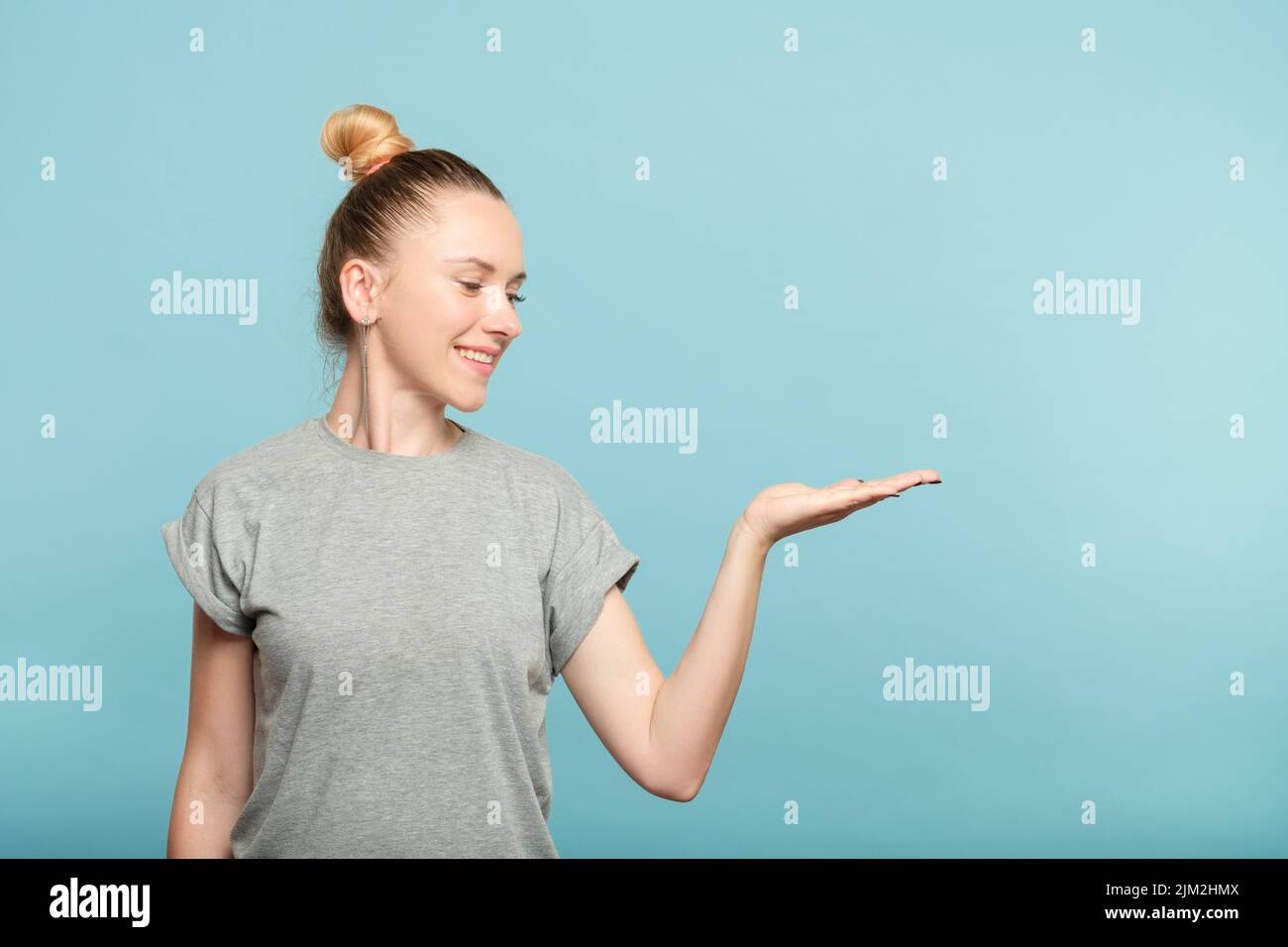 Empty hand hi-res stock photography and images - Alamy