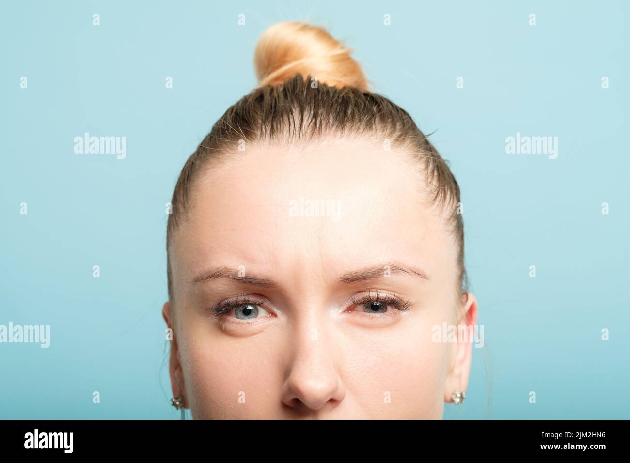 Quizzical hi-res stock photography and images - Alamy