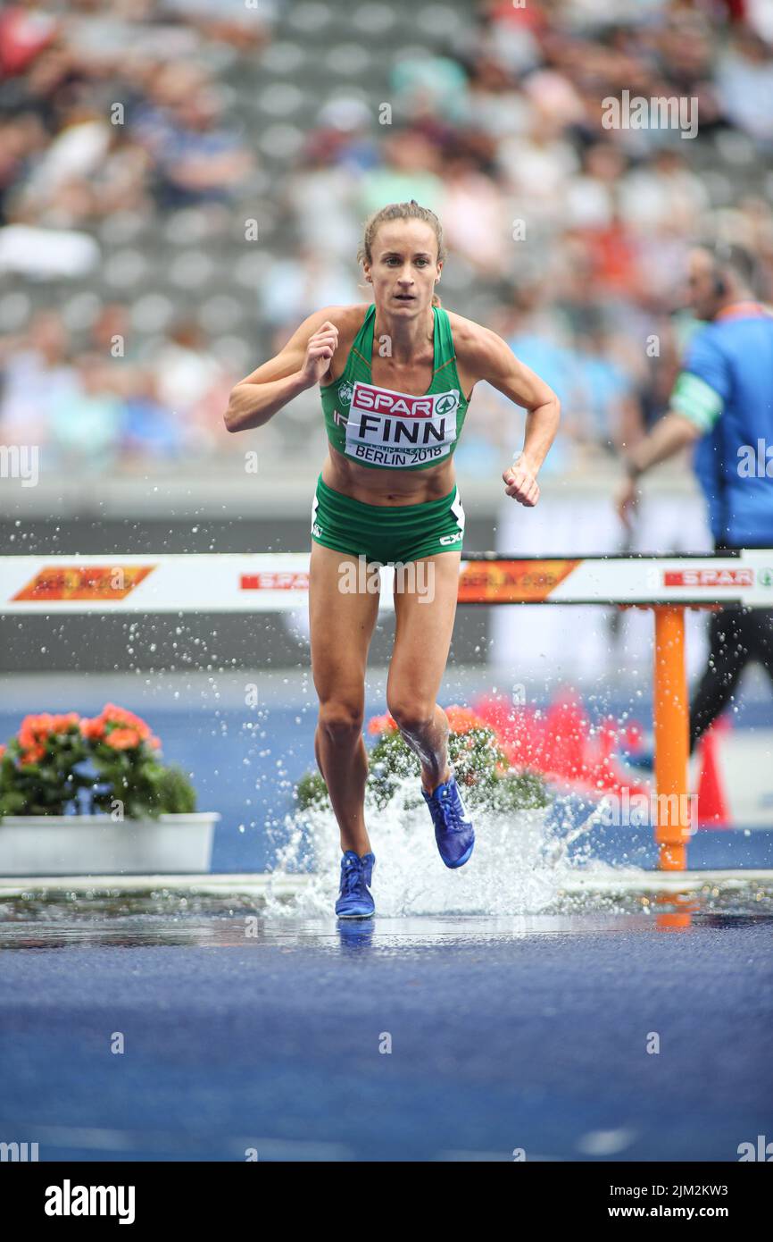 Michelle Finn running in the 3000m hurdles at the European Athletics ...