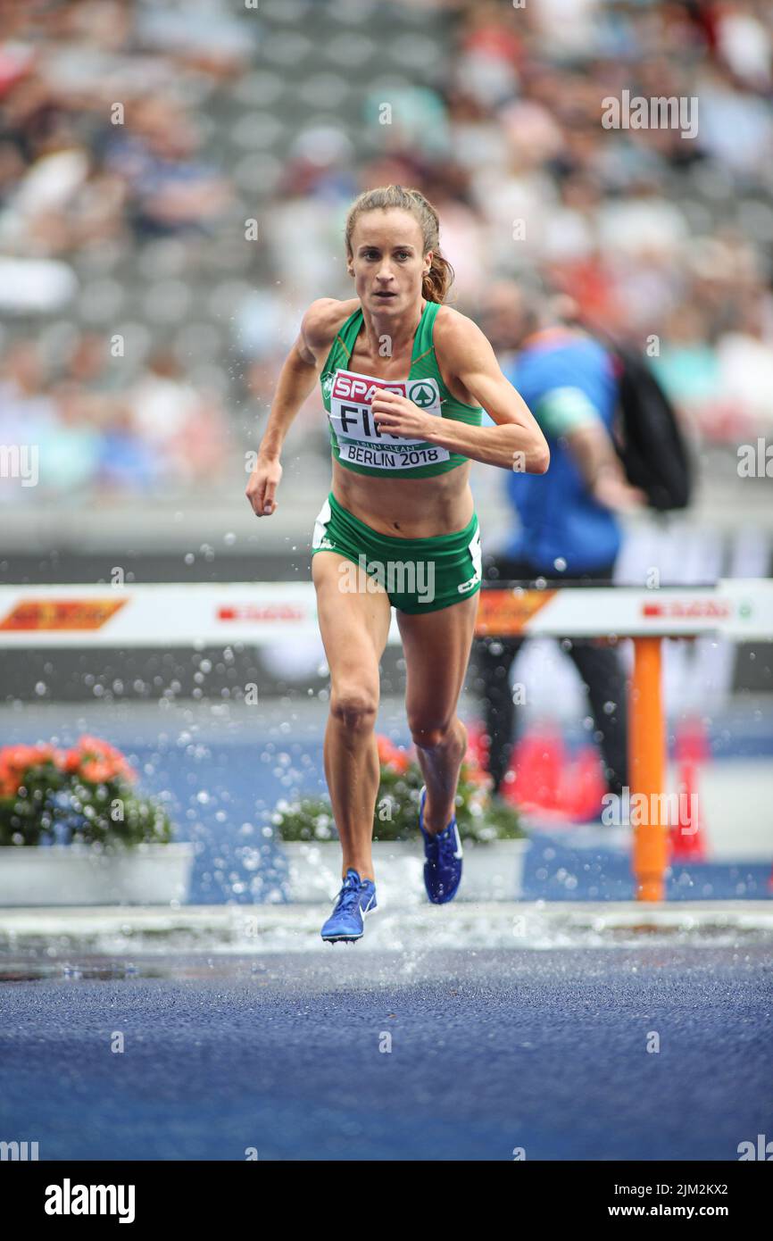 Michelle Finn running in the 3000m hurdles at the European Athletics ...
