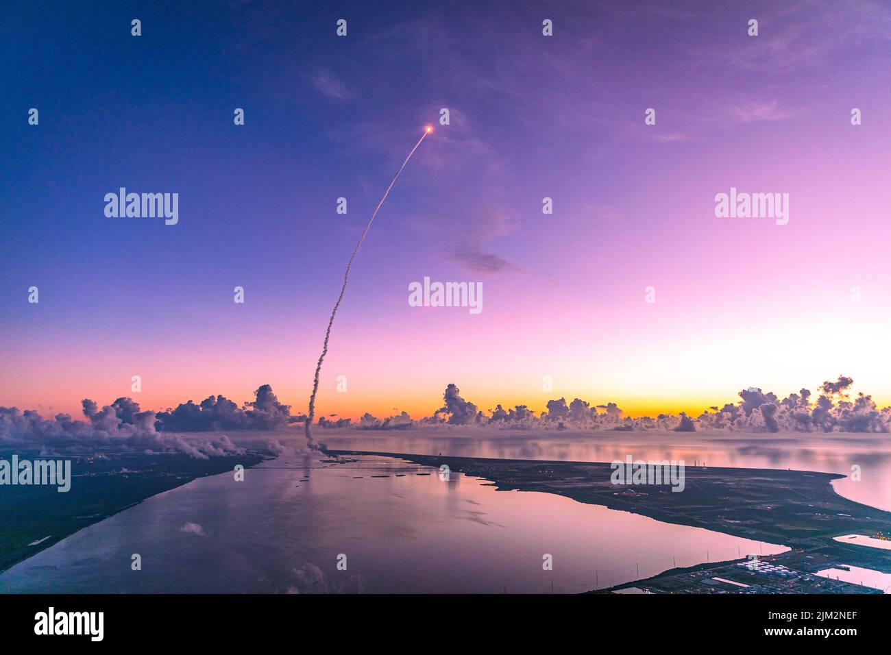 Space based infrared system hi-res stock photography and images - Alamy