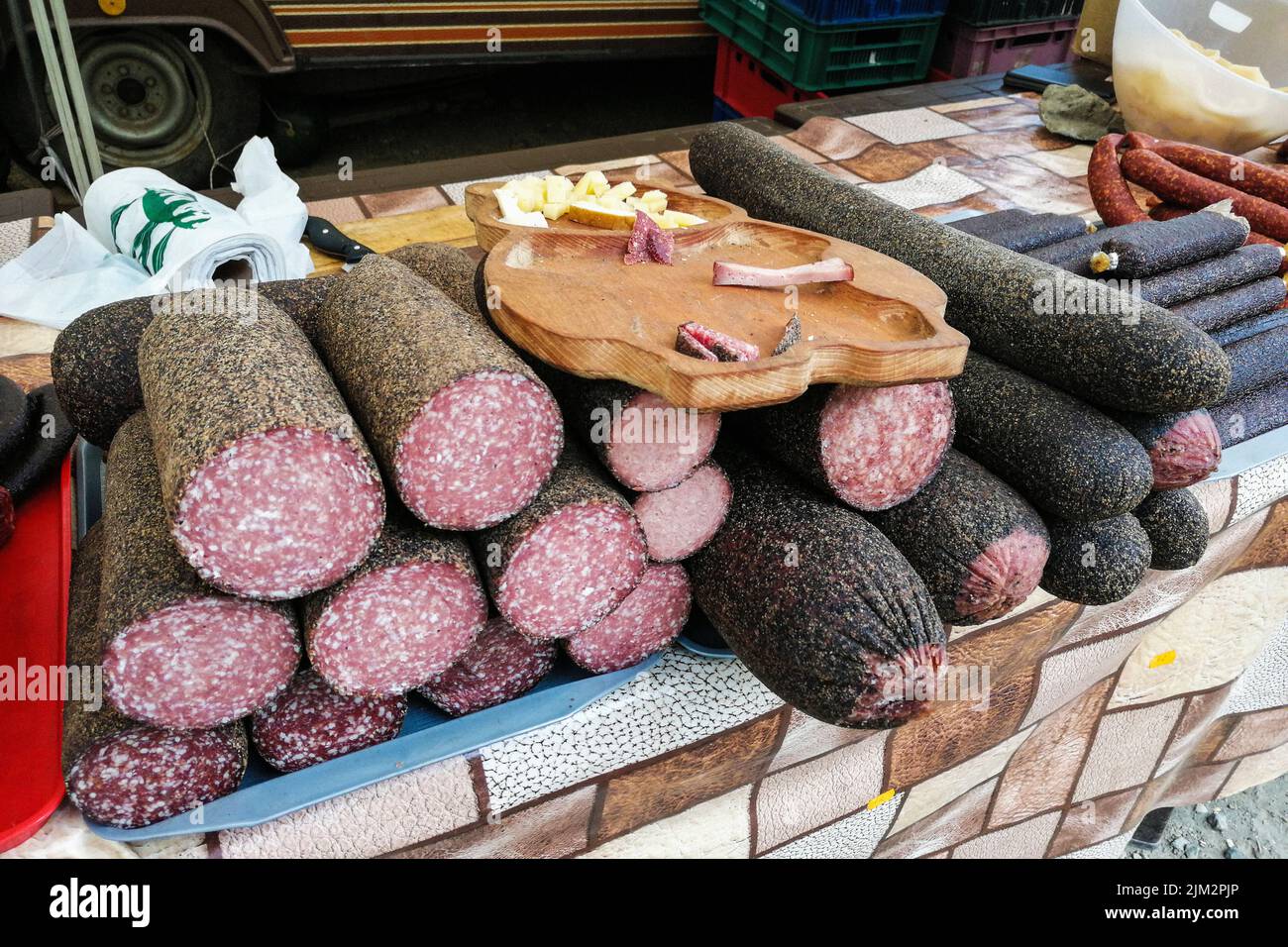 Romania, Transylvania, Transfagarasan road, bear salami Stock Photo - Alamy