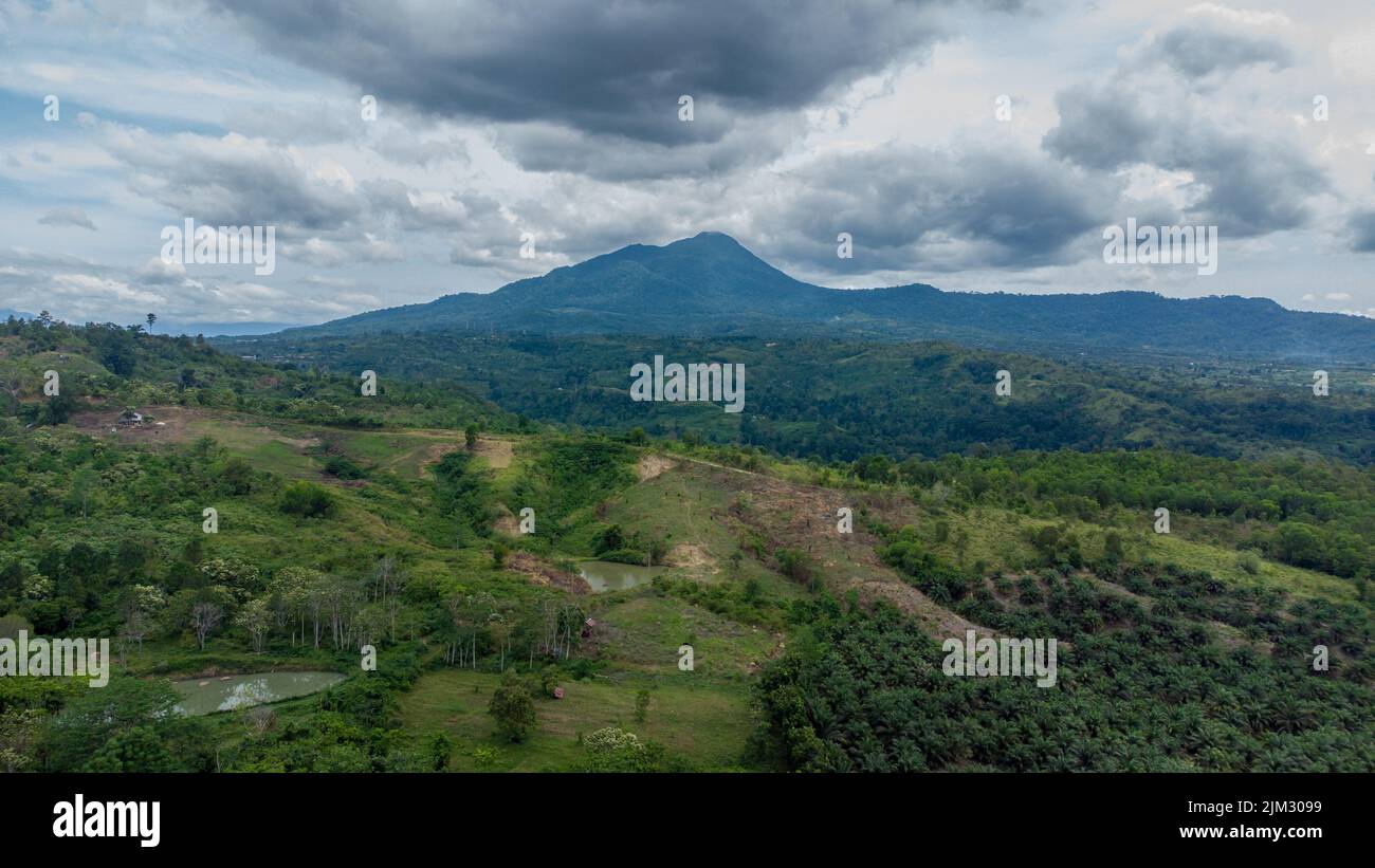 Aerial view of Mount Seulawah Agam, Aceh, Indonesia Stock Photo - Alamy