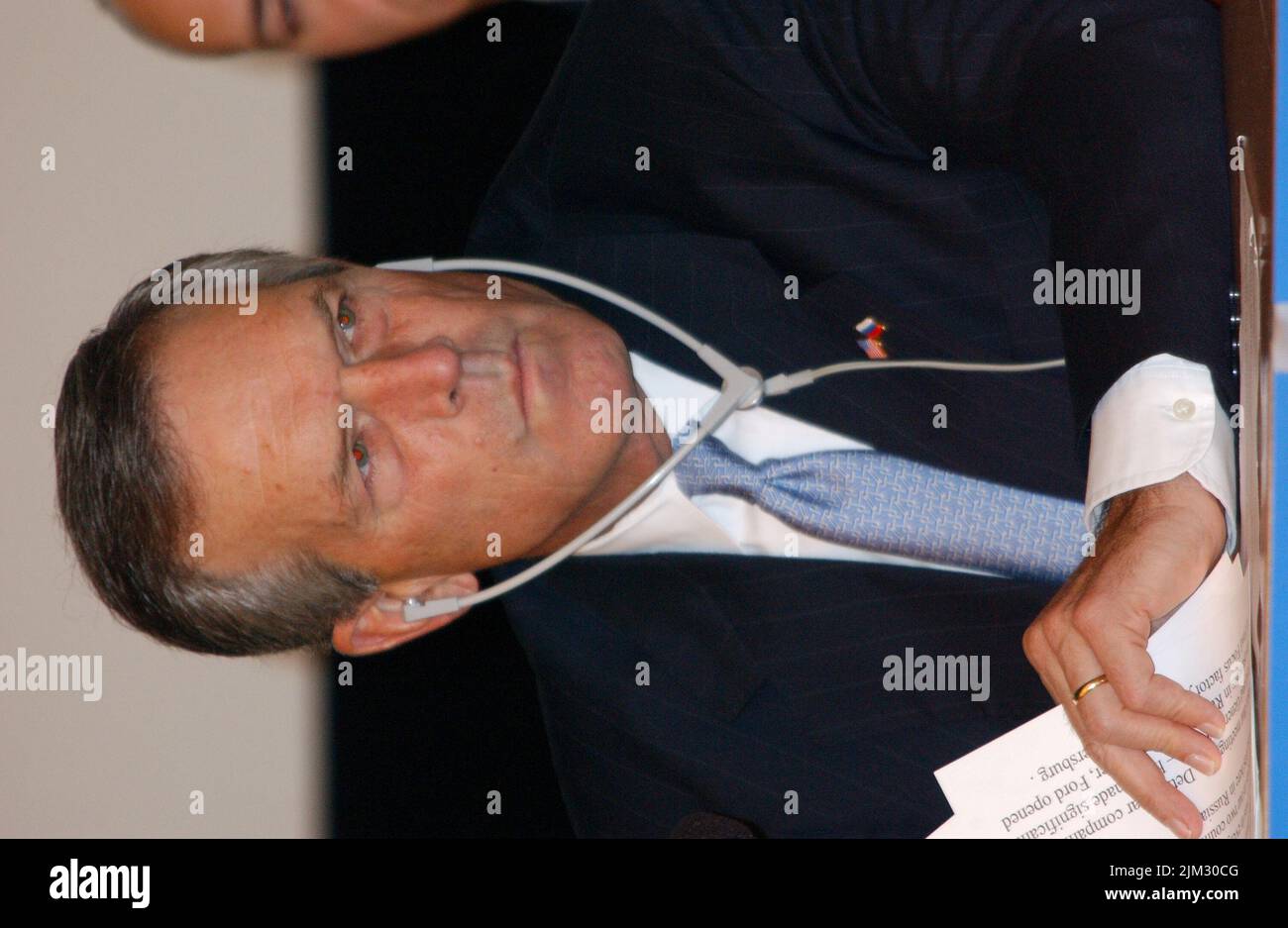 Office of the Secretary - SECRETARY DONALD EVANS TRIP TO RUSSIA (9-21 ...