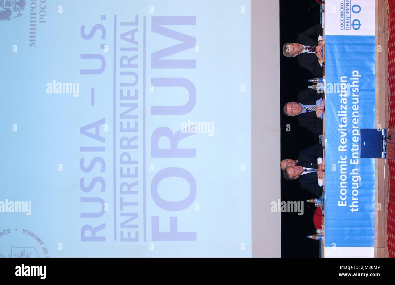 Office of the Secretary - SECRETARY DONALD EVANS TRIP TO RUSSIA (9-21 ...