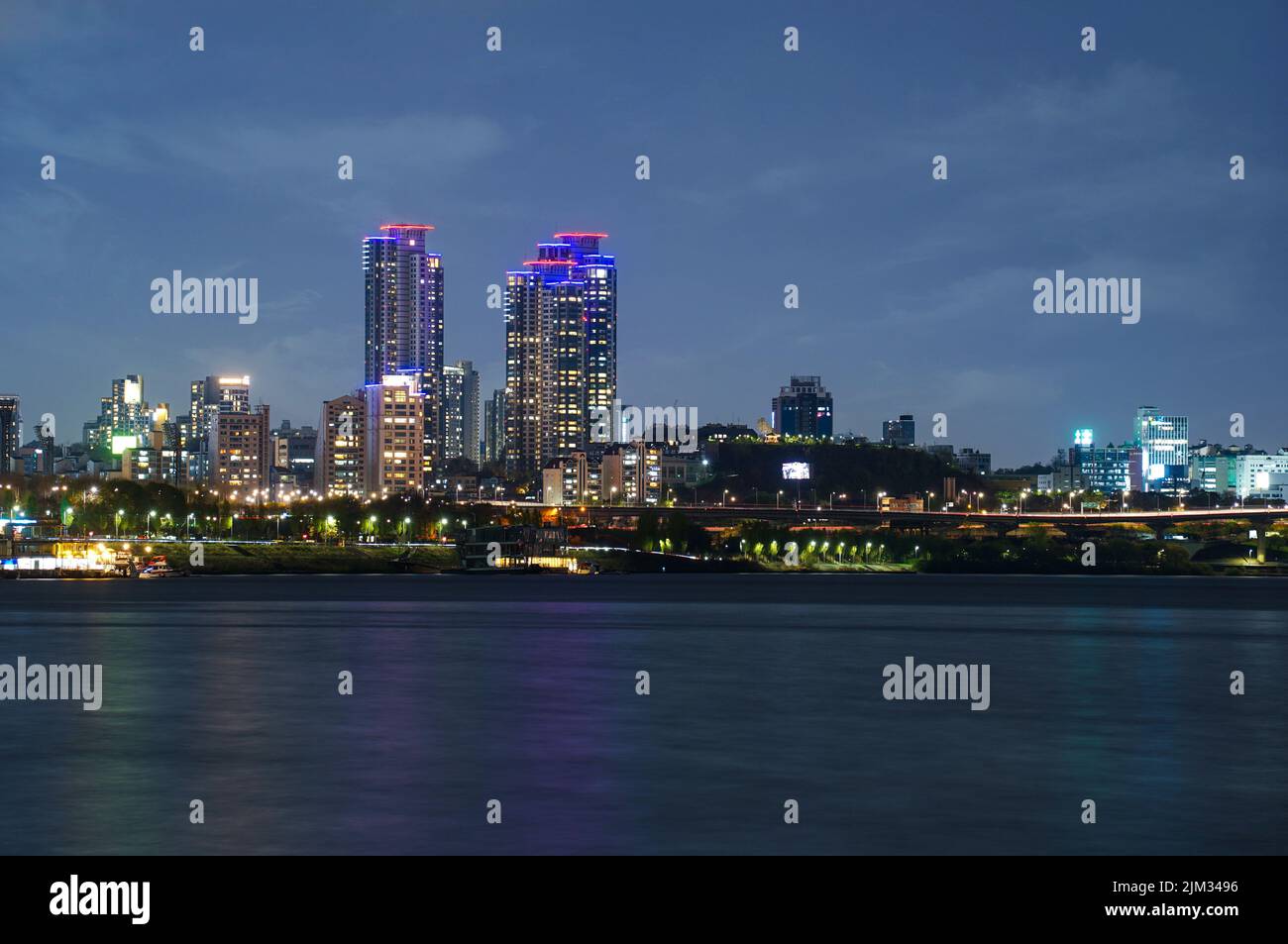 Night view of the Han River in Seoul Stock Photo - Alamy
