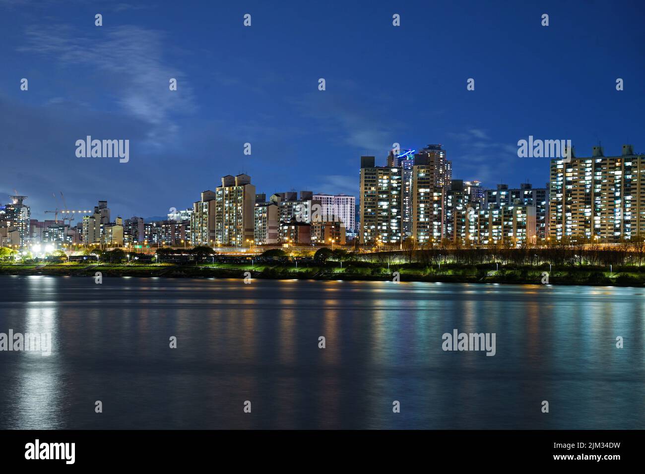 Night view of the Han River in Seoul Stock Photo - Alamy