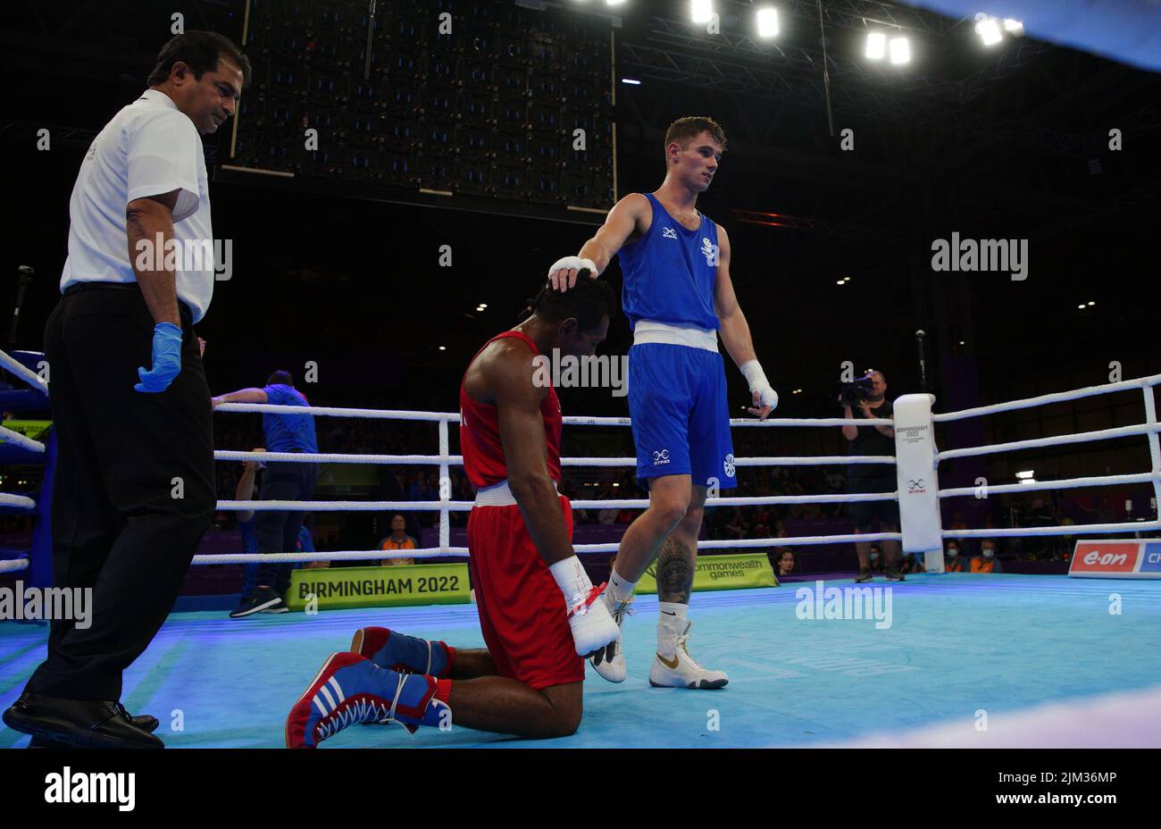 Scotland's Tyler Jolly (Blue) celebrates beating Papua New Guinea's ...