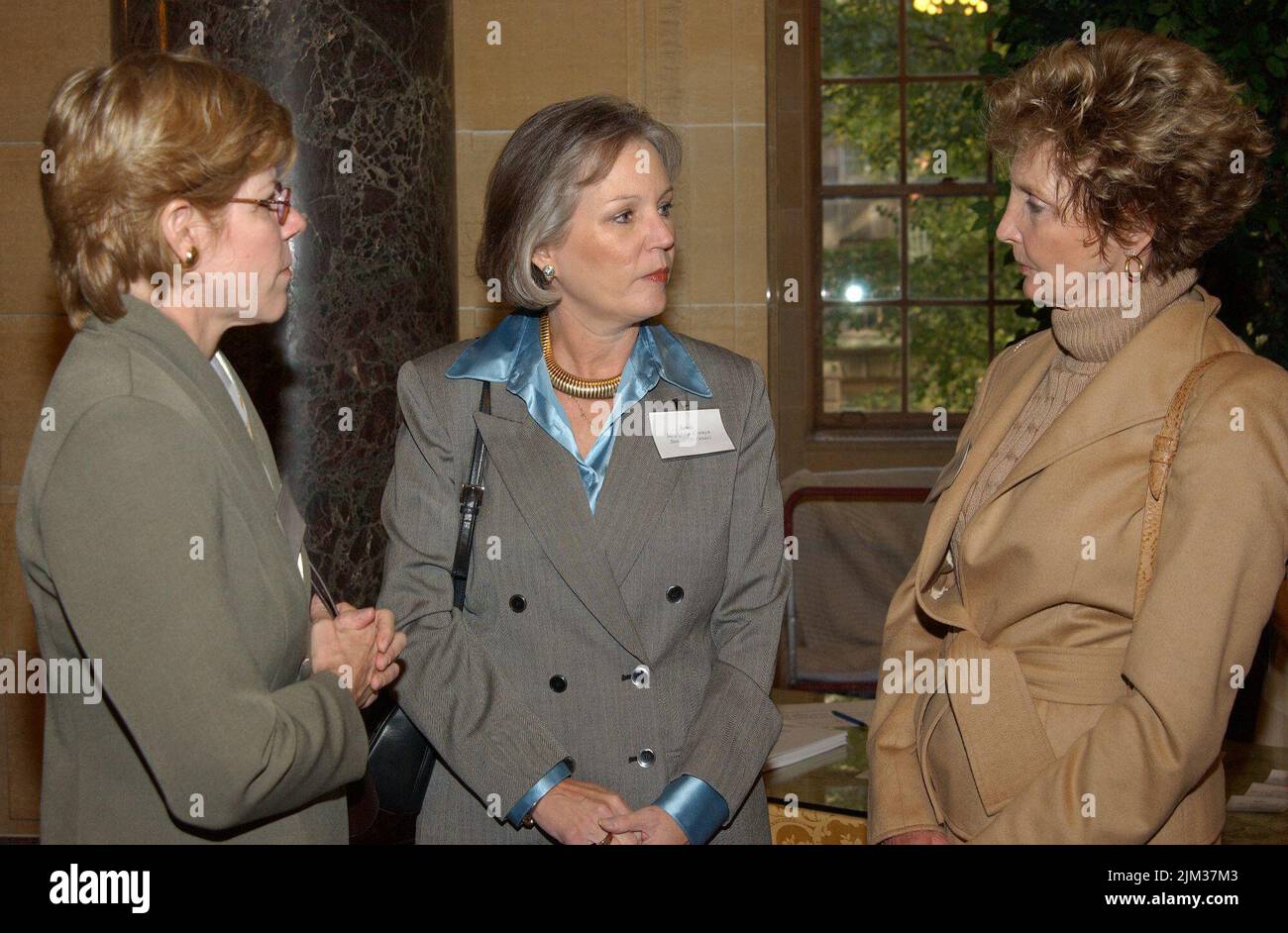 Hud secretary portraits hi-res stock photography and images - Alamy