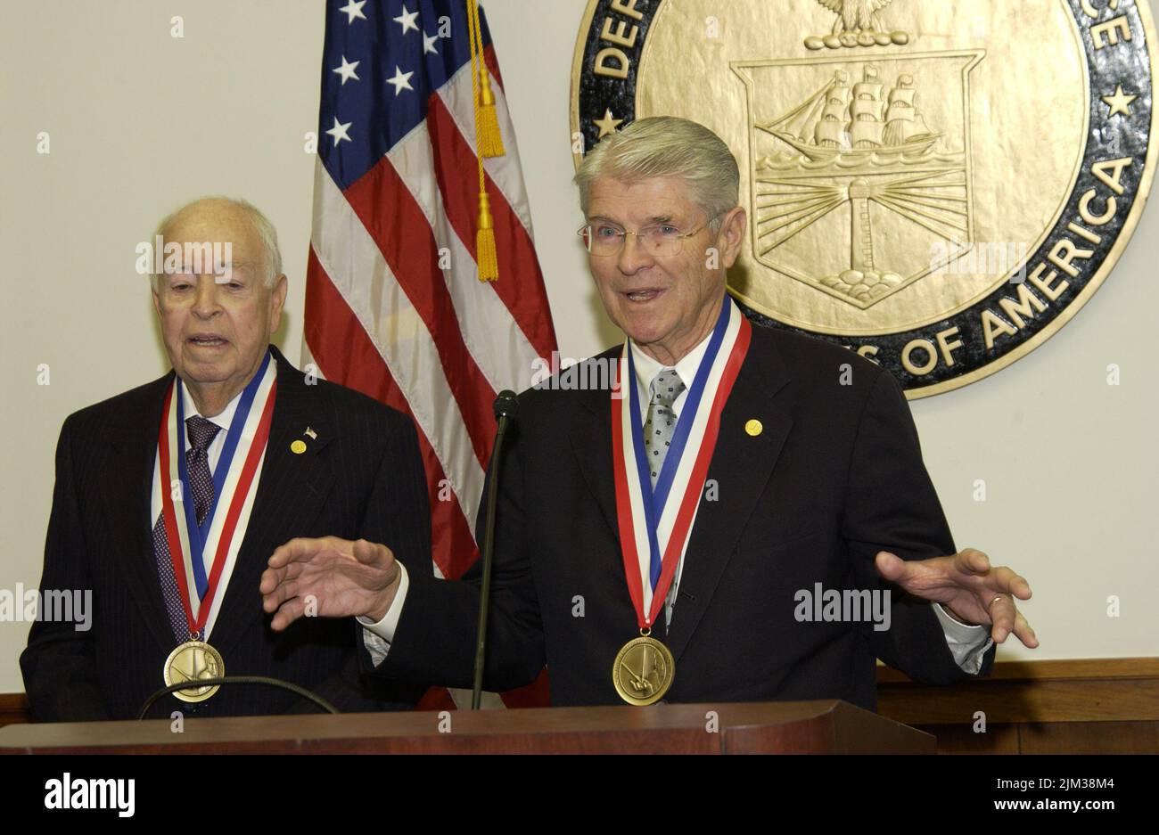 Technology Administration - 2002 NATIONAL MEDAL OF TECHNOLOGY LAUREATES ...