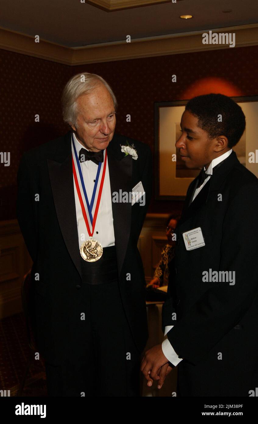 Technology Administration - 2002 NATIONAL MEDAL OF TECHNOLOGY LAUREATES ...